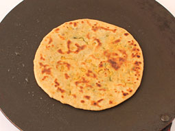 Dal Paratha - Protein Rich Yellow Lentil Stuffed Paratha for Breakfast
