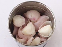 How to Blanch Onion and Make Onion Puree - Step by Step Photo Recipe