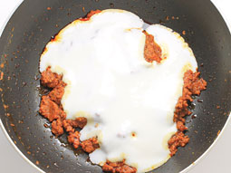 Achari Paneer Recipe - Spicy, Tantalizing Paneer Curry with Pickle like ...