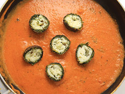 Palak Kofta Recipe - Spincah Kofta Curry Recipe with Step by Step Photos