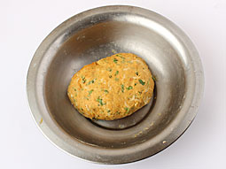 Simple Muli Paratha Recipe - Best and Easy Radish Paratha for Kids