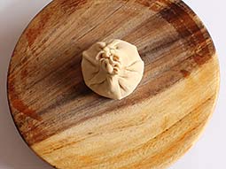 Puran Poli Recipe - Sweet and Savory Elaichi Flavored Pooran Poli