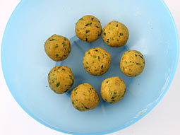 Vegetable Paratha Recipe - Make Healthy Mixed Veg Paratha in Minutes