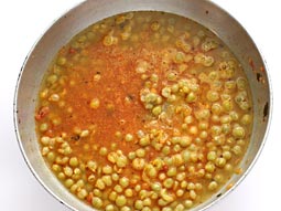 Ragda Recipe - Make Best Ragda Patties, Ragda Samosa with Ragada