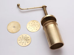 Tikha Gathiya Recipe - Crispy, Spicy Gujarati Gathiya with Red Chilli ...